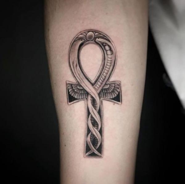 70 Ankh Tattoos: Modern Take on an Ancient Symbol – Good Art Design